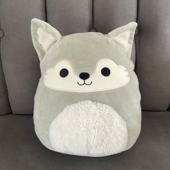 Squishmallows | Toys | Squishmallows Oakley Sage Green Wolf 1 Soft ...
